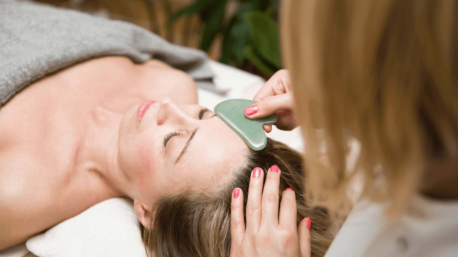 Natural Alternatives to Botox for Youthful Skin